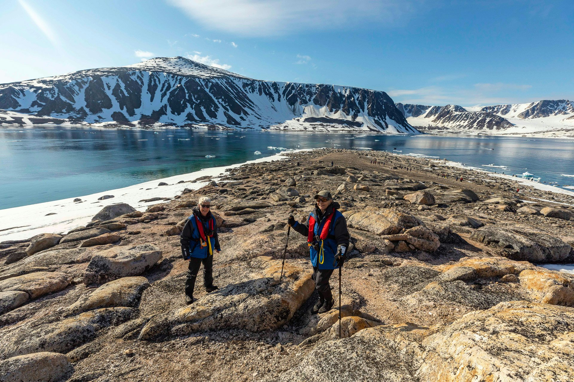 Best Time to See Polar Bears in Svalbard – Wildlife Guide - Aurora ...